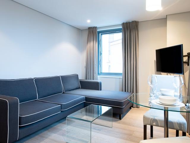 Apartment at Harbet Road, City of Westminster