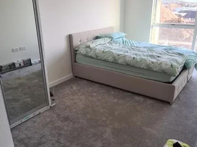 Apartment at Hargrave Drive, Greater London