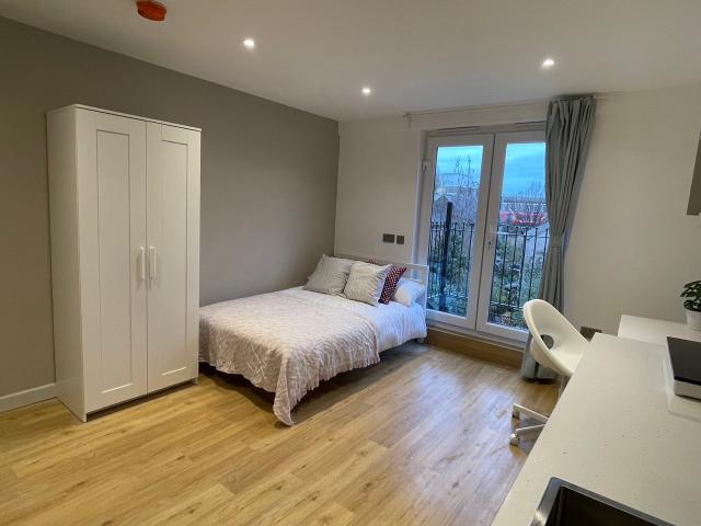 Apartment at Hardman Road, Greater London