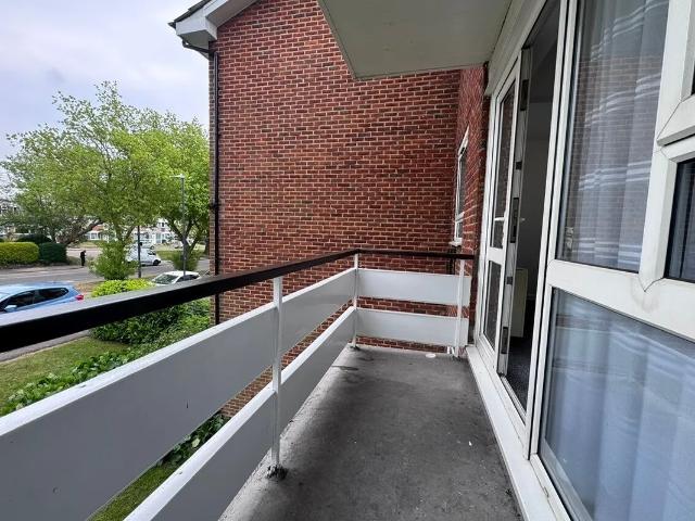 Apartment at Hardwick Close, Greater London