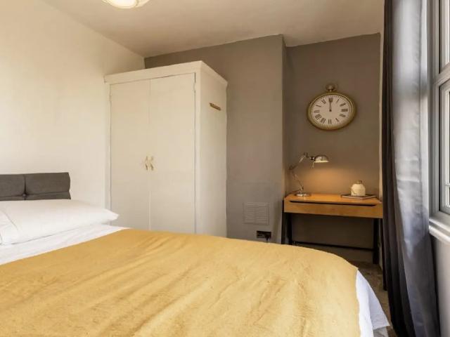 Apartment at Hardwicke Road, Greater London