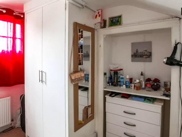 Apartment at Hardwicke Road, Greater London
