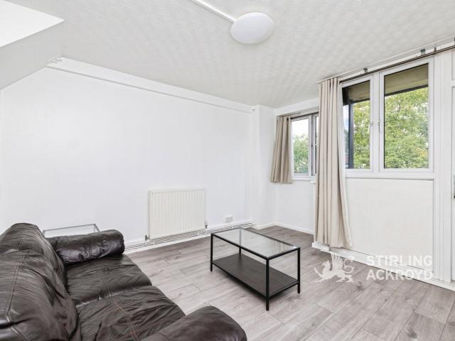 Apartment at Hare Walk, Greater London