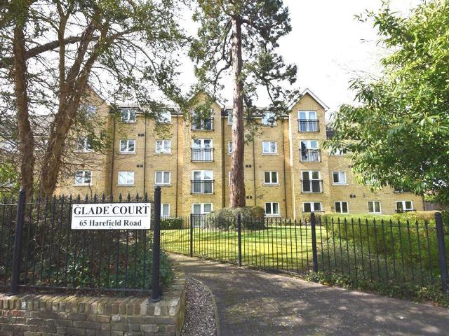 Apartment at Harefield Road, Greater London