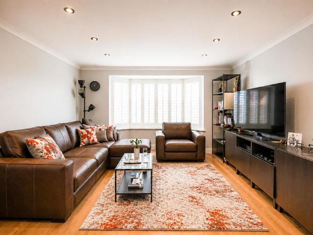 Apartment at Harewood Avenue, City of Westminster