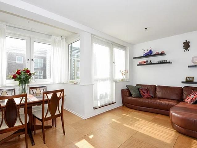 Apartment at Harewood Avenue, City of Westminster