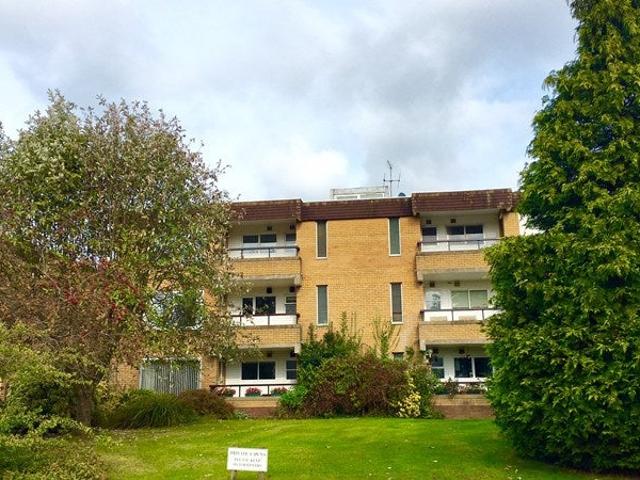 Apartment at Harford Drive, Hambrook