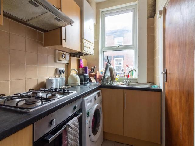 Apartment at Harold Avenue, Leeds