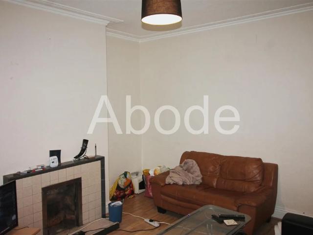 Apartment at Harold View, Leeds