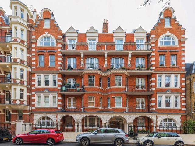 Apartment at Harley Gardens, Greater London