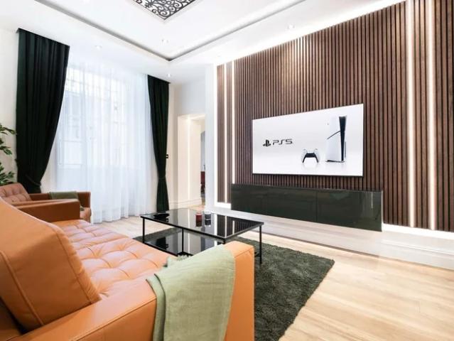Apartment at Harley Street, City of Westminster