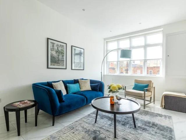 Apartment at Harley Street, City of Westminster