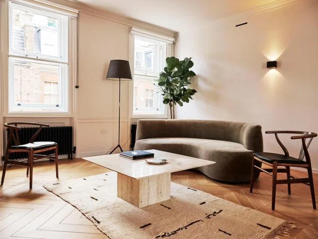Apartment at Harley Street, City of Westminster