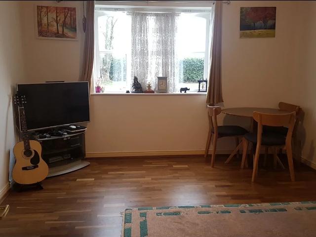 Apartment at Harlinger Street, Greater London
