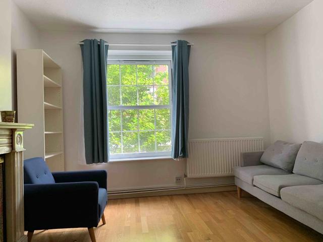 Apartment at Harper Road, Greater London