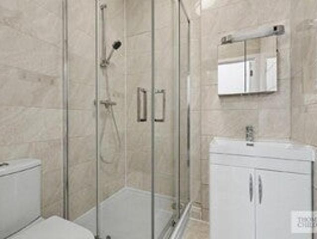 Apartment at Harpsfield Broadway, Welwyn Hatfield