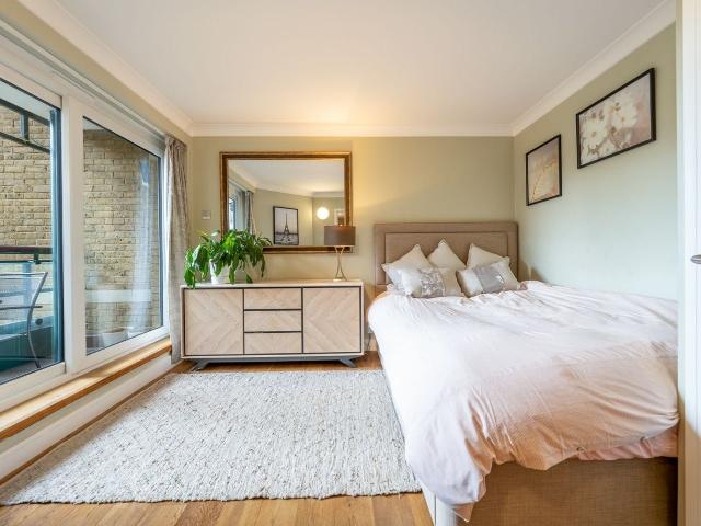 Apartment at Harrow Road, City of Westminster
