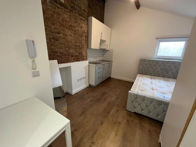 Apartment at Harrow Road, City of Westminster