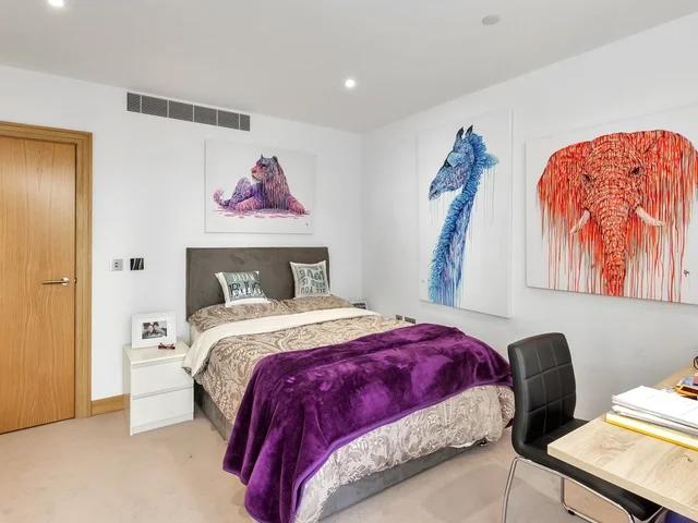 Apartment at Harrow Road, City of Westminster