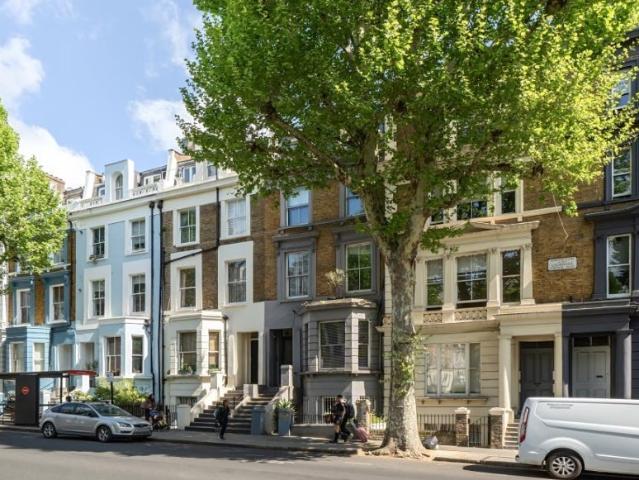 Apartment at Harrow Road, City of Westminster
