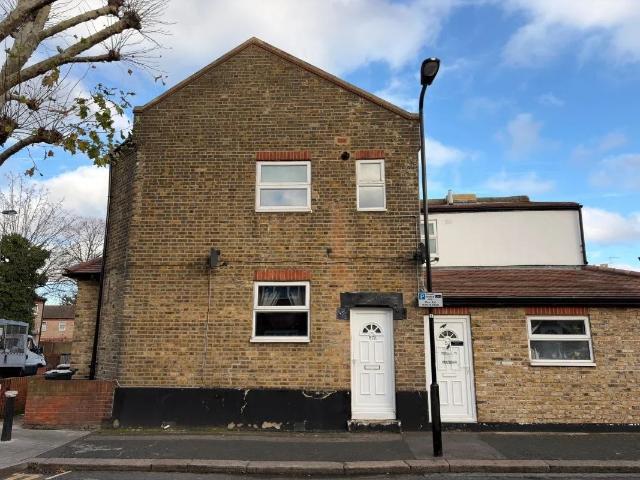 Apartment at Harrow Road, Greater London