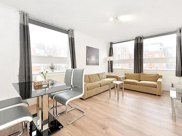 Apartment at Harrowby Street, City of Westminster