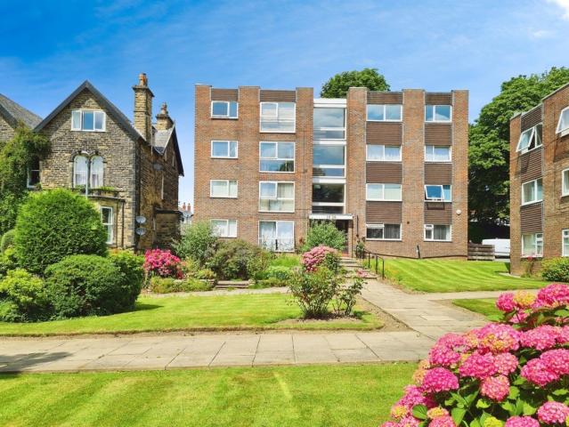 Apartment at Harrogate Road, Leeds