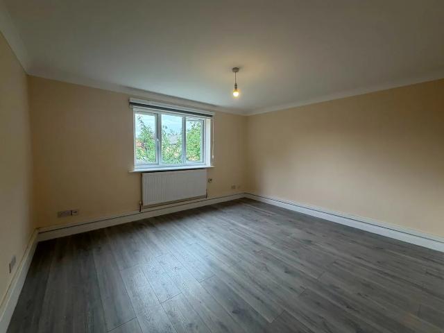 Apartment at Harrier Way, Greater London