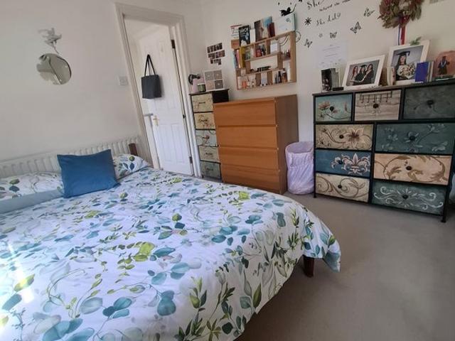 Apartment at Harwood Road, Greater London