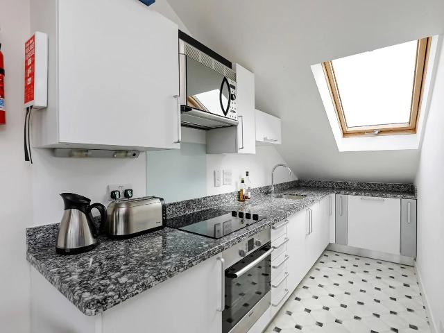 Apartment at Hartfield Crescent, Greater London