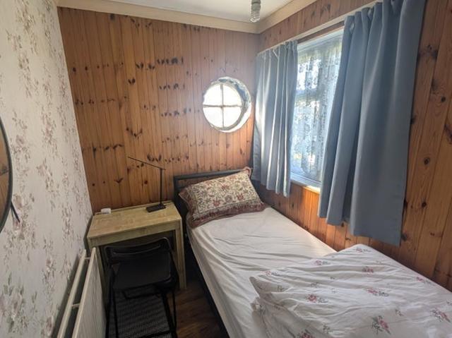 Apartment at Hartfield Road, Greater London