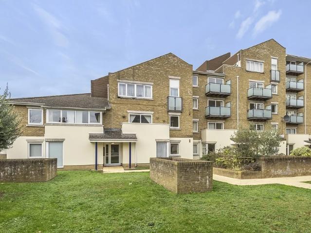 Apartment at Hartfield Road, Greater London