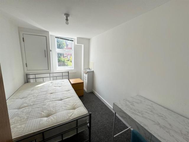 Apartment at Hartington Place, Brighton