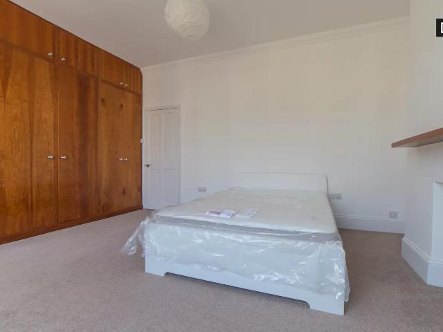 Apartment at Hartismere Road, Greater London