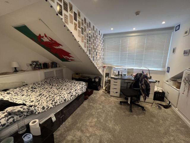 Apartment at Hartley Avenue, Leeds