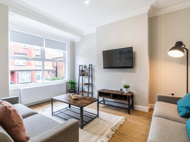 Apartment at Hartley Avenue, Leeds