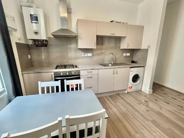 Apartment at Hartley Road, Nottingham