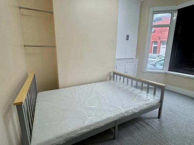 Room at Hartwell Street, Litherland