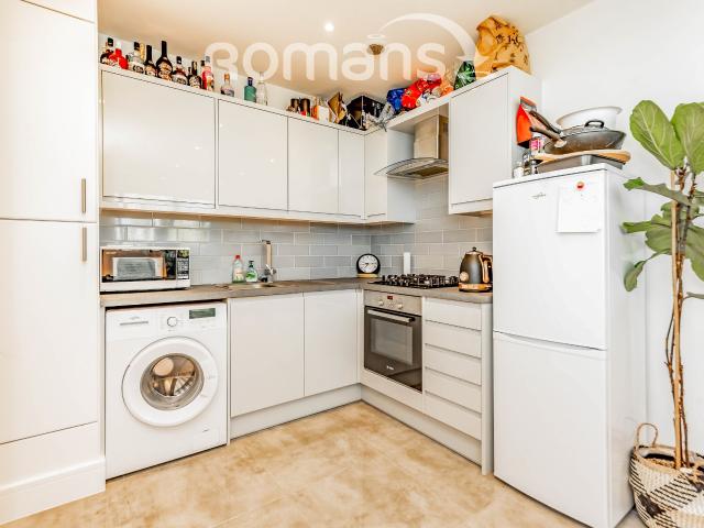Apartment at Harvest Crescent, Hart