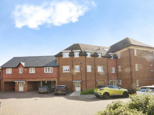Apartment at Harvest Ride, Newell Green