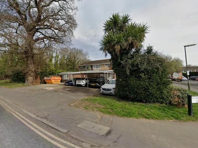 Apartment at Hetherington Road, Borough of Spelthorne