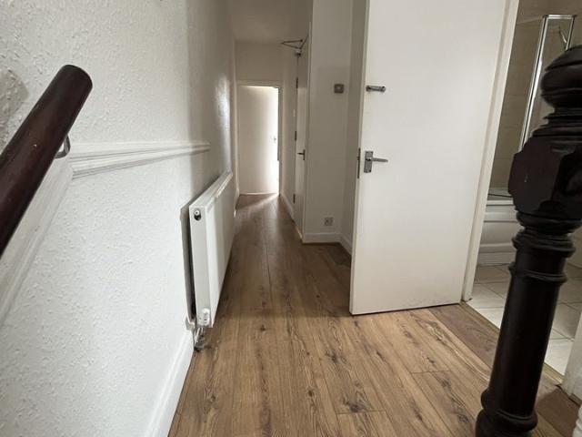 Apartment at Hewitt Road, Greater London