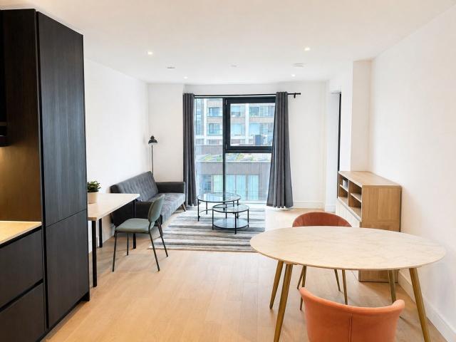 Apartment at Heygate Street, Greater London