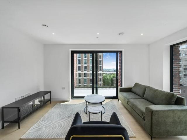 Apartment at Heygate Street, Greater London