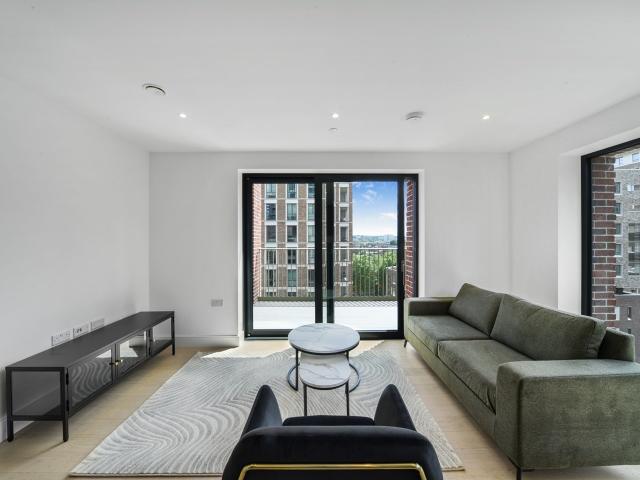 Apartment at Heygate Street, Greater London