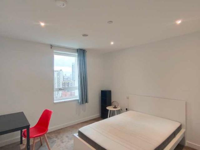 Apartment at Heygate Street, Greater London