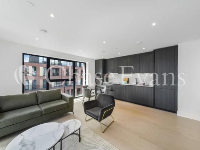 Apartment at Heygate Street, Greater London