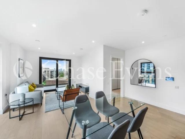 Apartment at Heygate Street, Greater London