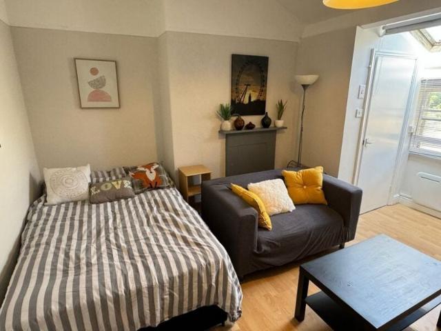 Apartment at Headingley Lane, Leeds