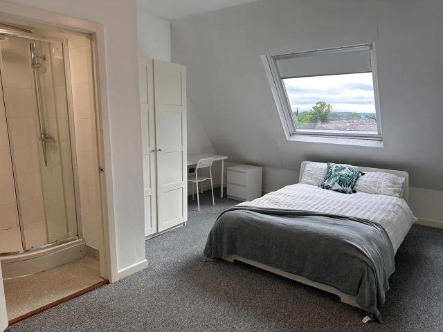 Apartment at Headingley Lane, Leeds